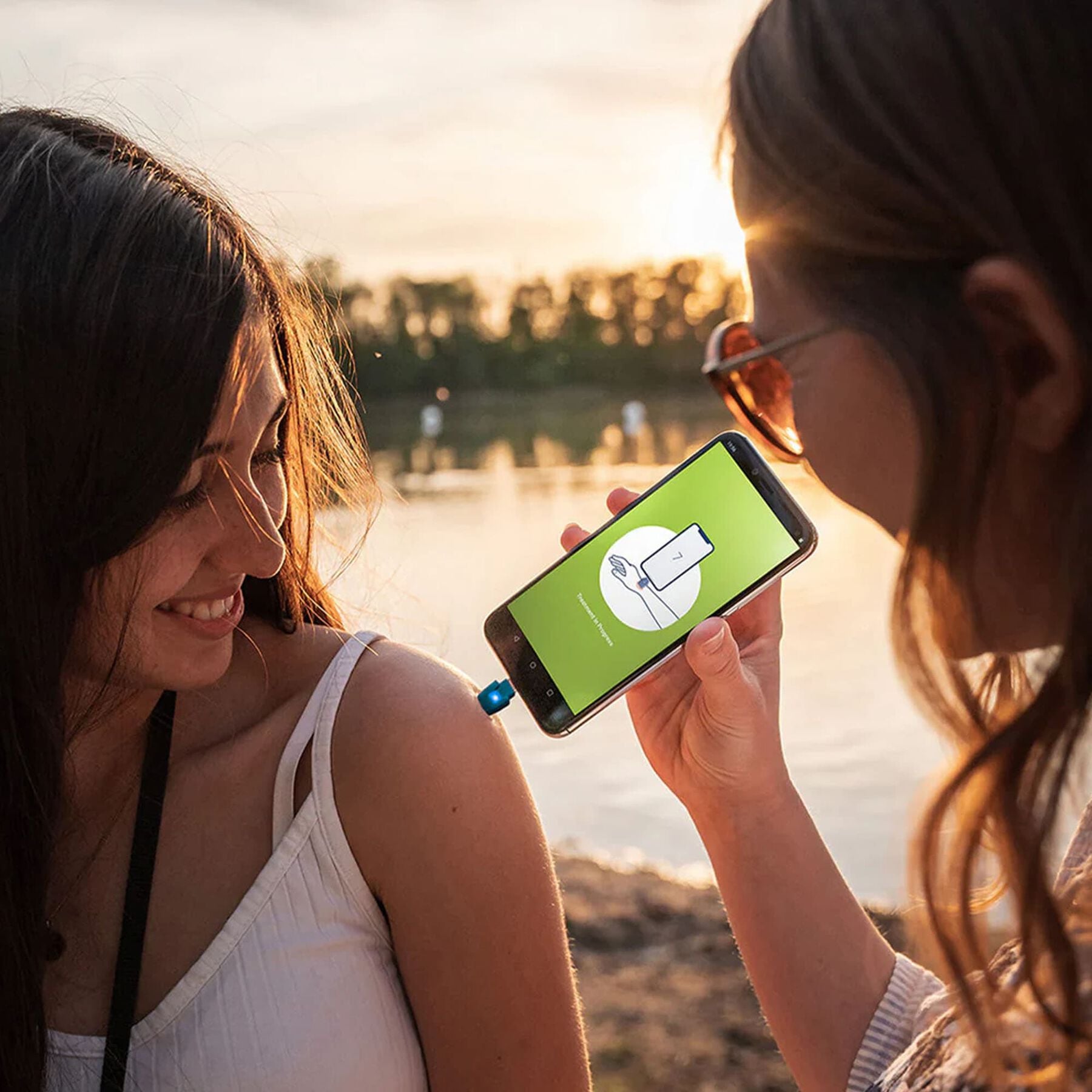 HSA Eligible heat it®️ Insect Bite Healer for iPhone 15 Onwards and ...